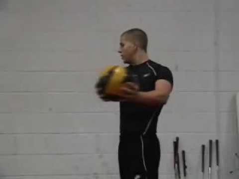 mb side toss - YouTube