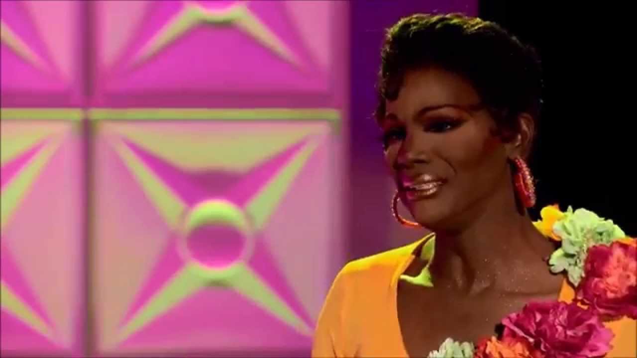 RuPaul's Drag Race - Alyssa Edwards VS Coco Montrese - YouTube