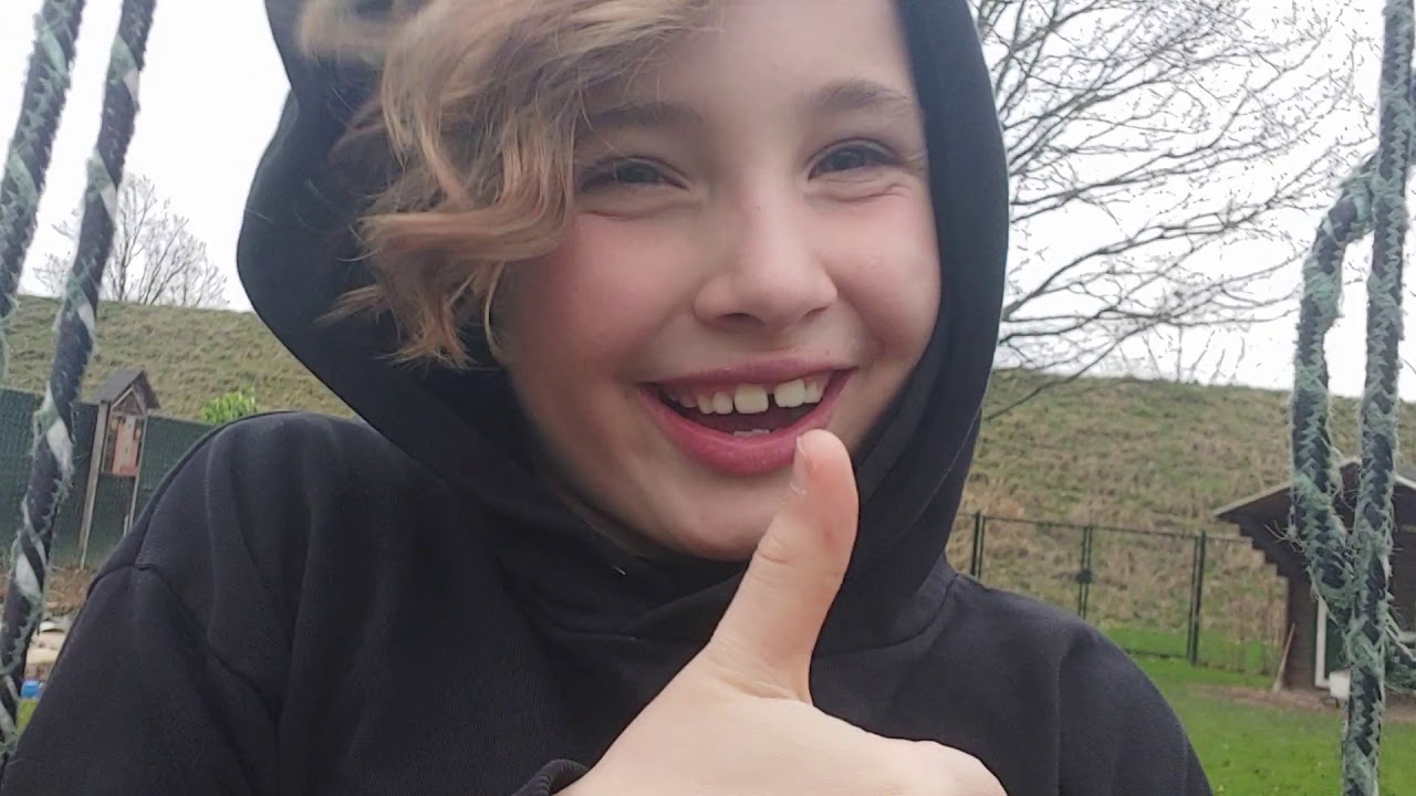 Jongens versus meisjes challenge - YouTube