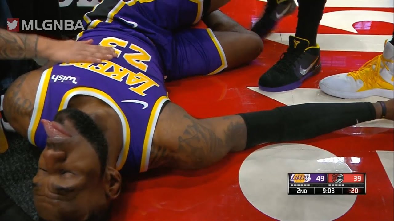 LeBron James's hilarious reaction after a hard fall | Blazers vs Lakers ...