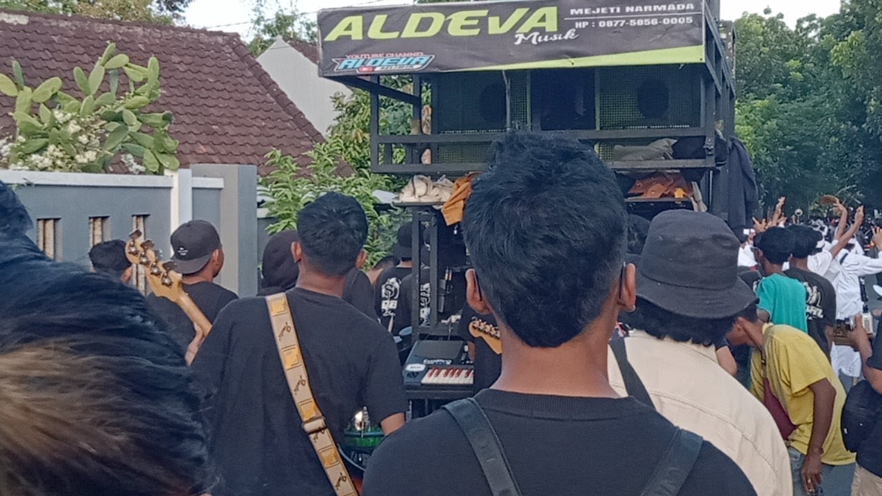 ALDEVA MUSIK LIVE - YouTube