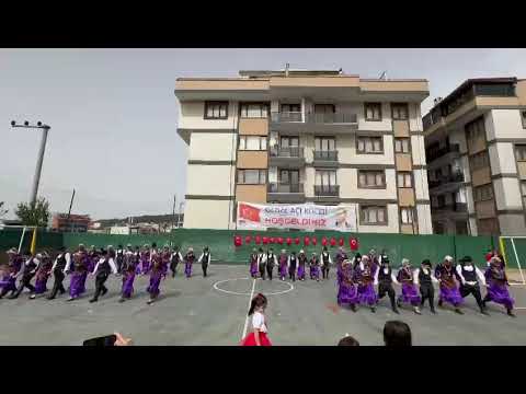 23 Nisan Karadeniz Yöresi Halk Oyunu Gösterisi - Gebze Açı Koleji