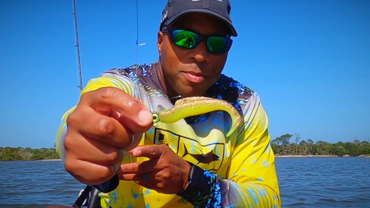 This Unique Lure Color Pattern Works! - YouTube