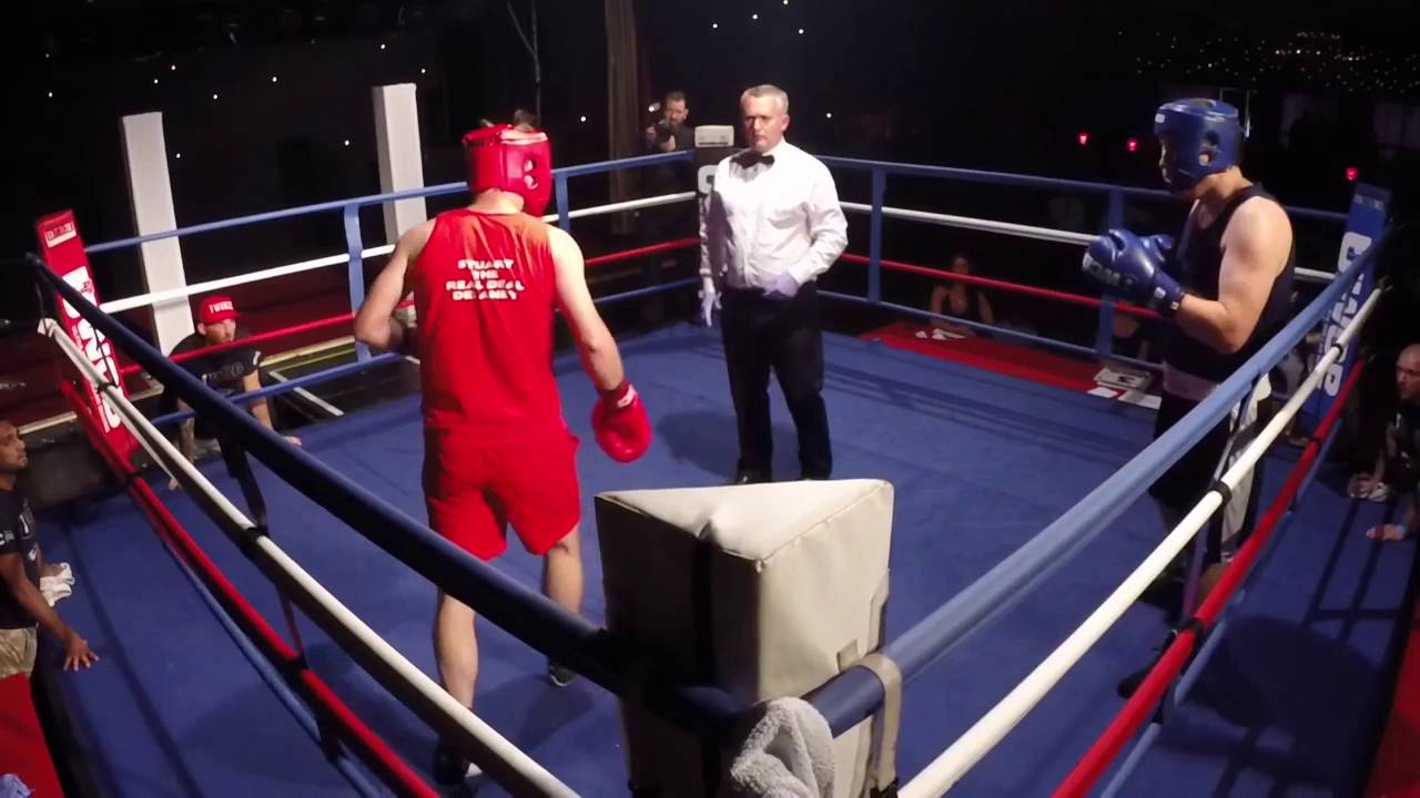 Ultra White Collar Boxing Aldershot | Fight 4 - YouTube