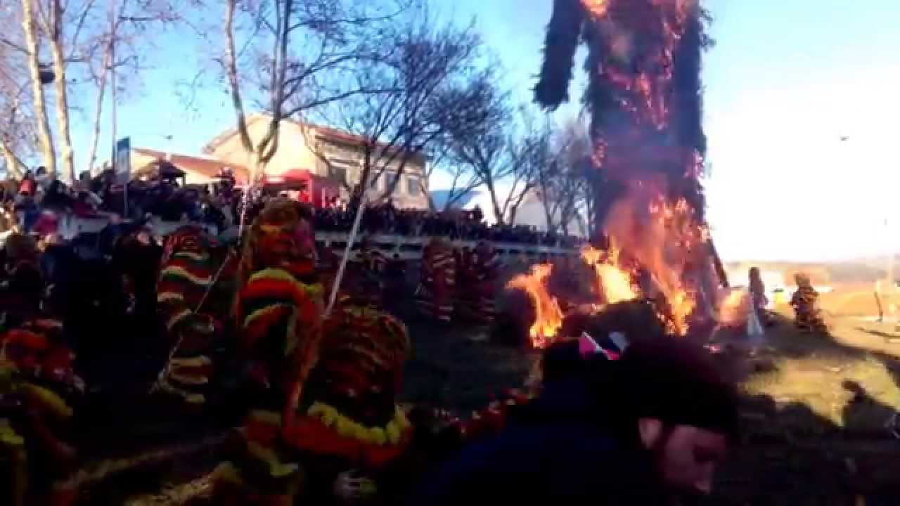 Queima do entrudo em Podence 2015 - YouTube