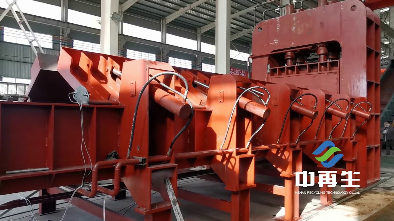 Giant metal shears at scrap yard cutting metal! - YouTube