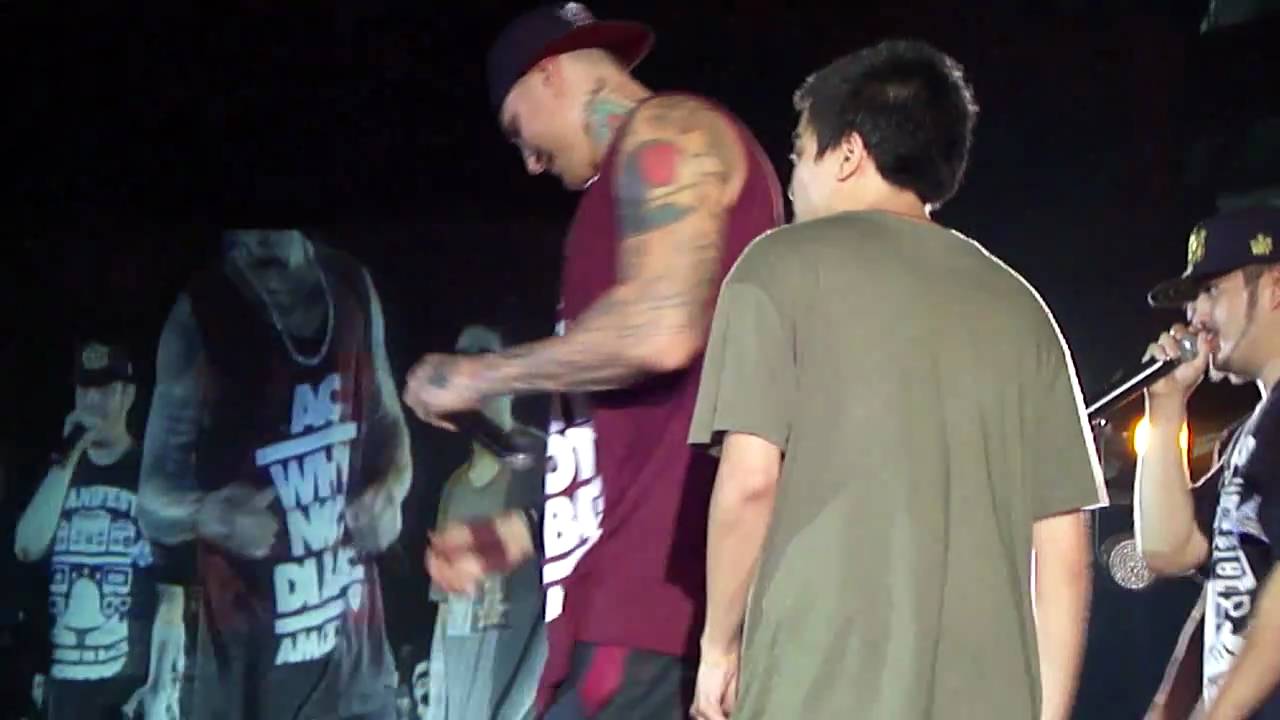 Protege versus Juan Lazy - Sunugan Sept 2010 - YouTube