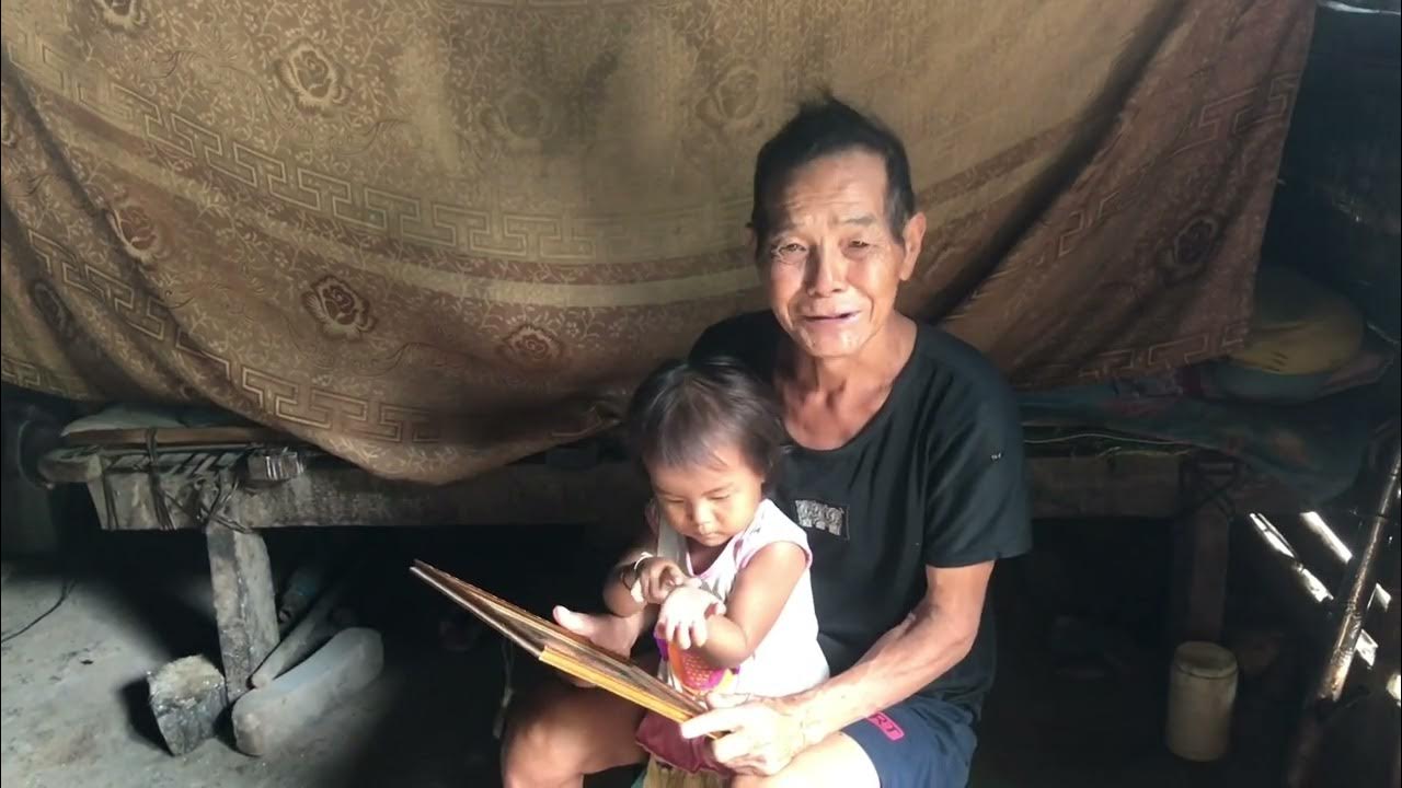 Coj phauj mus saib yawm txiv thiab niam tais nkawv os - YouTube