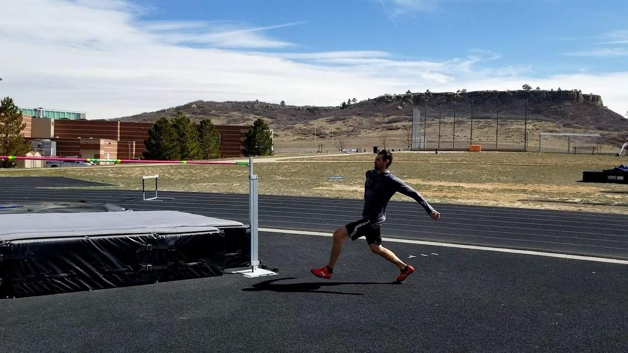 "4-Step" High Jumps - YouTube