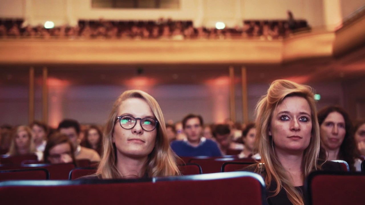 Jonge Balie Congres 2016 in de Philharmonie - YouTube