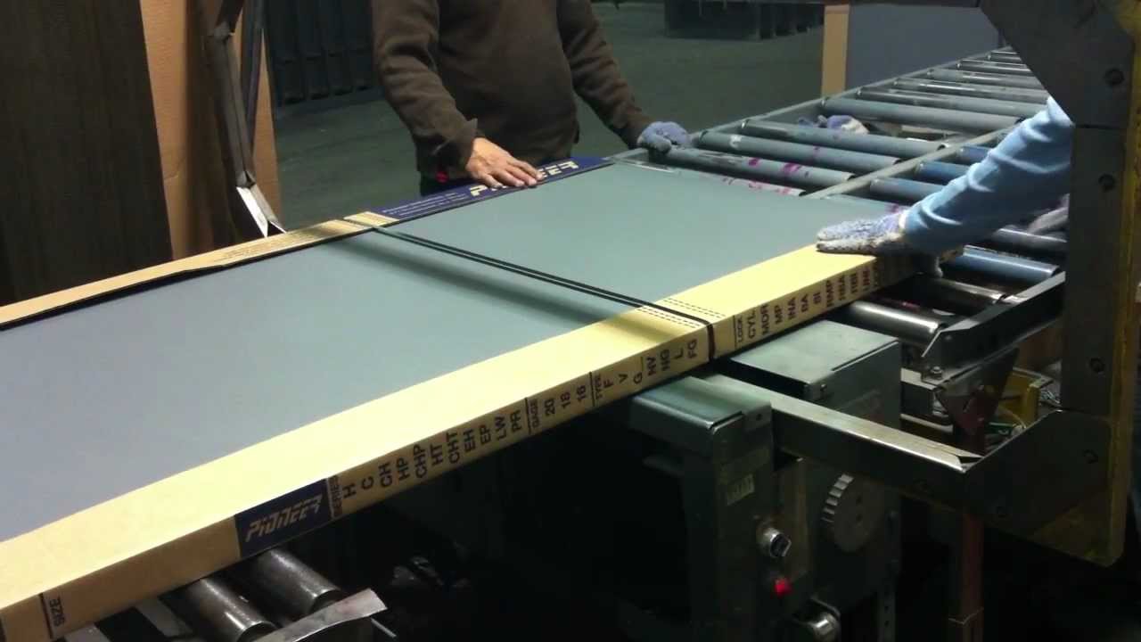 STEEL DOOR CRATING-PIONEER INDUSTRIES - YouTube