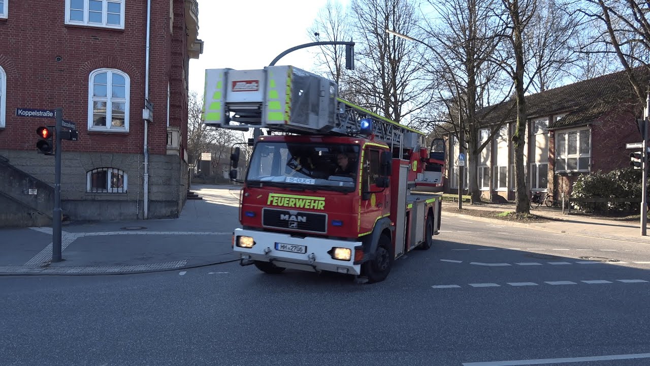 KLF + HLF + Reserve-DLK Hamburg F15 - YouTube