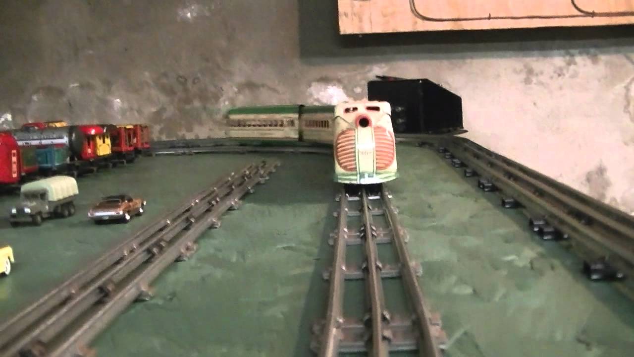 Marx Streamliner- Prewar - YouTube