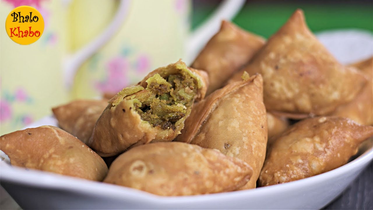 Green Peas Samosa Recipe | Cocktail Samosa | Quick Matar Samosa recipe ...