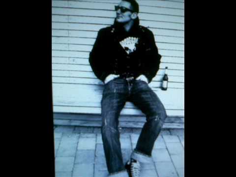 Jerry Mann - First she loves me - YouTube