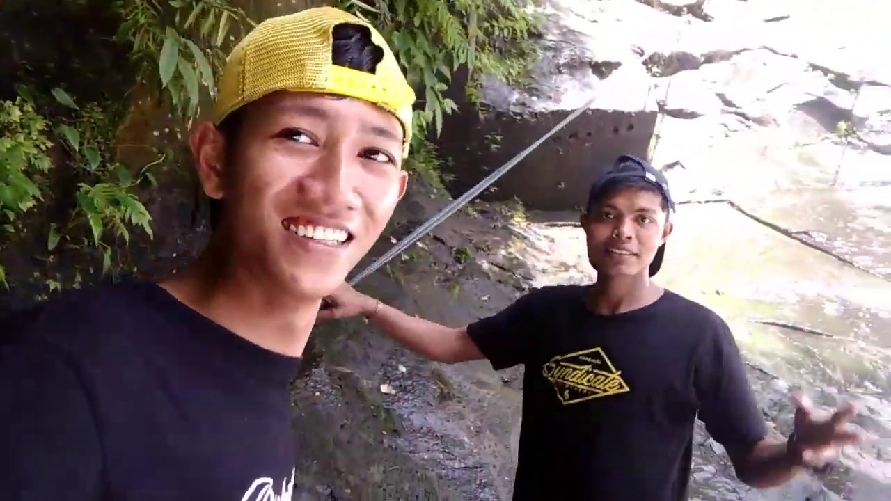 GOA RANG - RENG WATERFALL// AIR TERJUN GOA RANG-RENG - YouTube