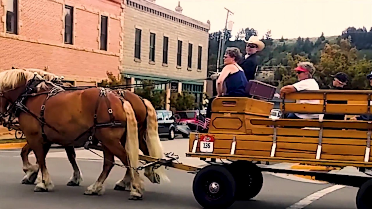 2017 Red Lodge Rodeo Parade. - YouTube