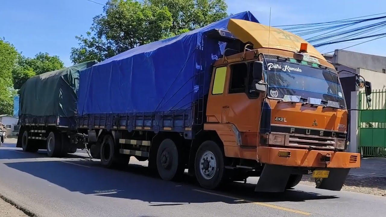 Truk Trailer Tangki Hino 500 FL 260 TI, Truk Tronton Gandeng Bulot Mitsubishi Fuso 4x2 220ps ...