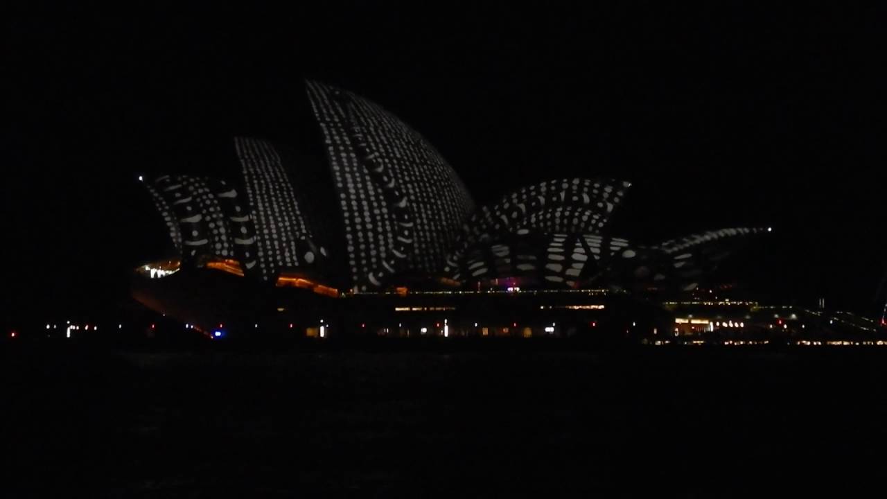 Vivid Sydney Opera House Animation - YouTube