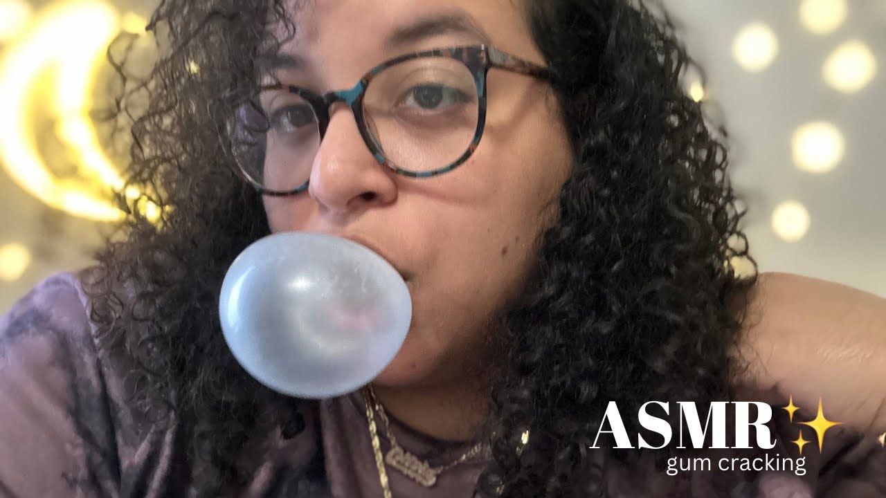 ASMR ~ gum chewing, loud cracking, blowing bubbles, chit chat🫧 - YouTube