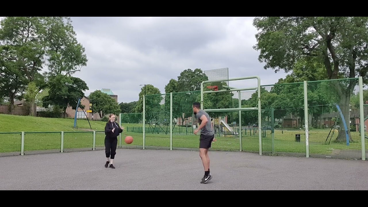 Giz a shot Wig - YouTube