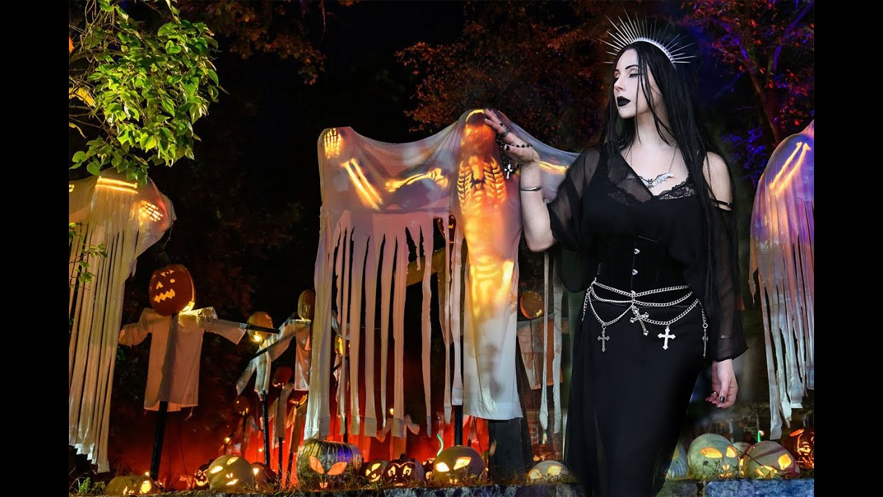 BLAZE Halloween Pumpkin Festival Night Walkthrough 2021 - YouTube