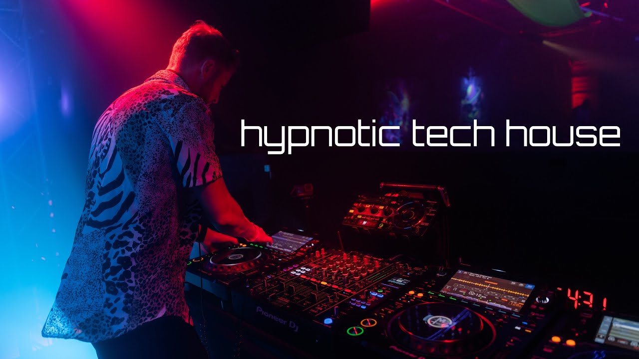 Hypnotic Tech House DJ Set (Club Space Vibes) - YouTube