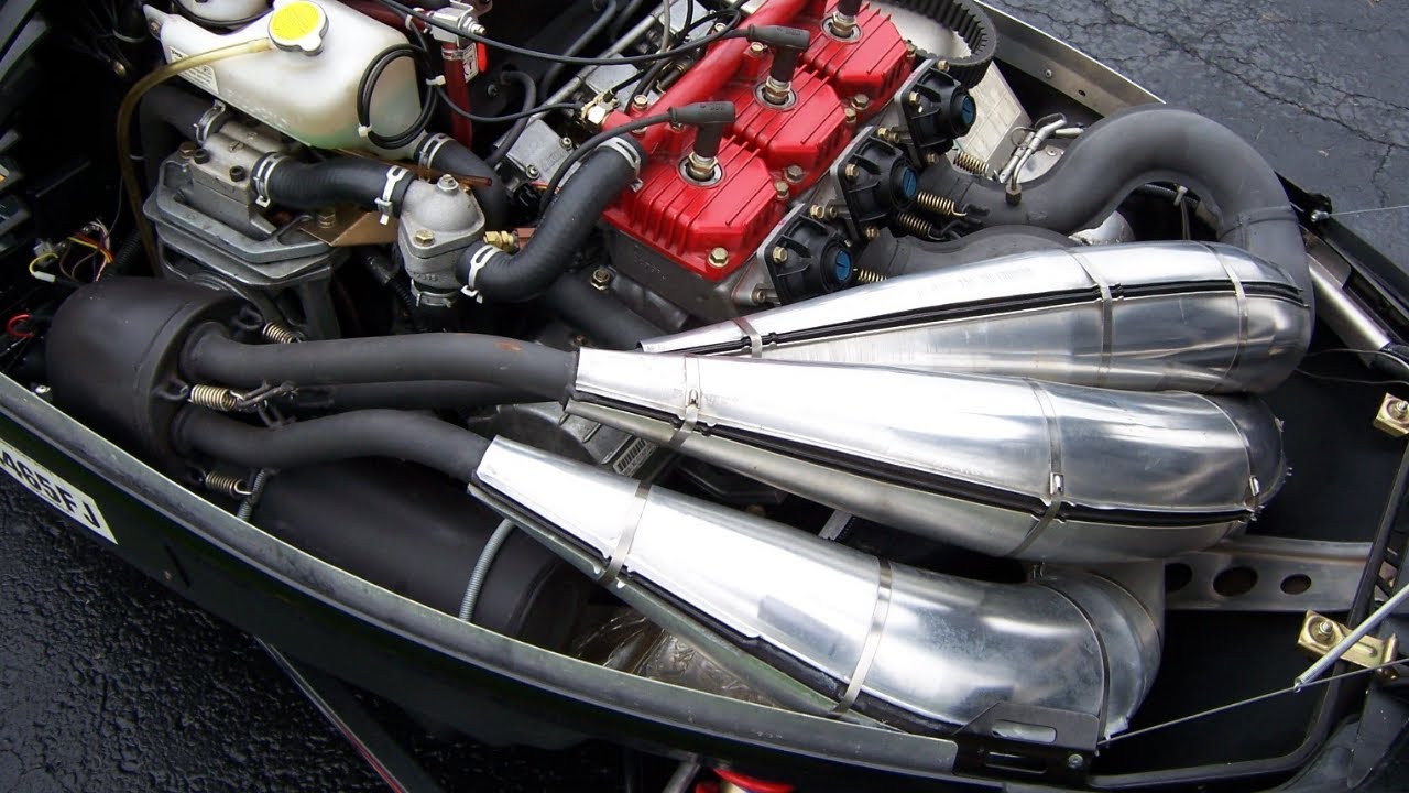 The LEGENDARY 2-STROKE TRIPLE! Epic Snowmobile FAILS & WINS / WARNING ...