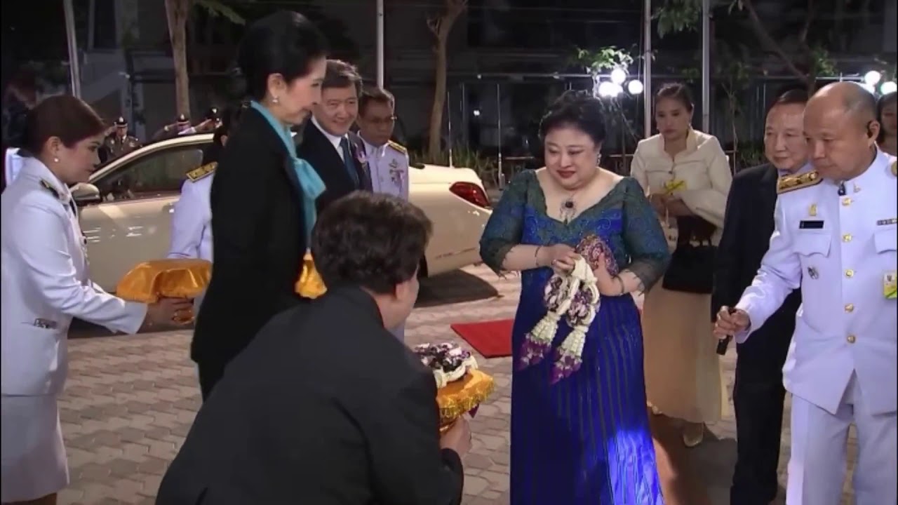 In honour of HRH Princess Soamsawali - YouTube