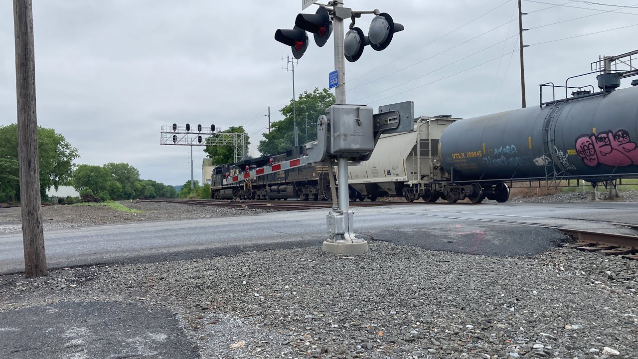 Long NS ethanol train! - YouTube