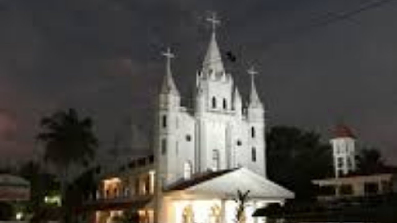 Holy Communion | Kallimel St Thomas Mar Thoma Church - YouTube