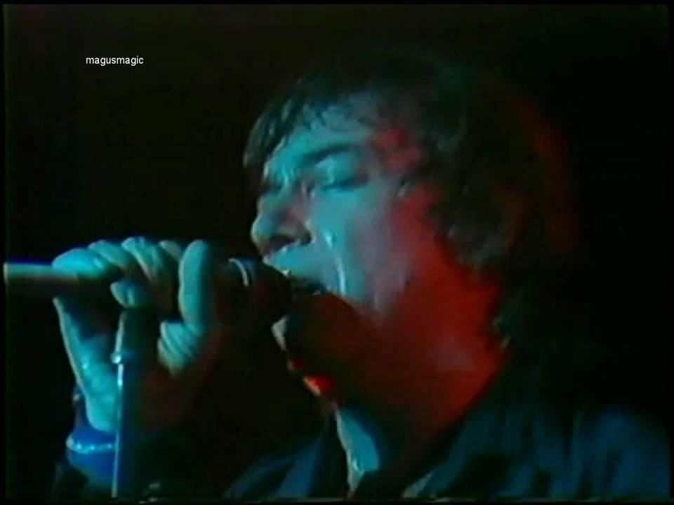 The Animals - Trying To Get To You (Live, 1983 reunion) ♥♫ - YouTube