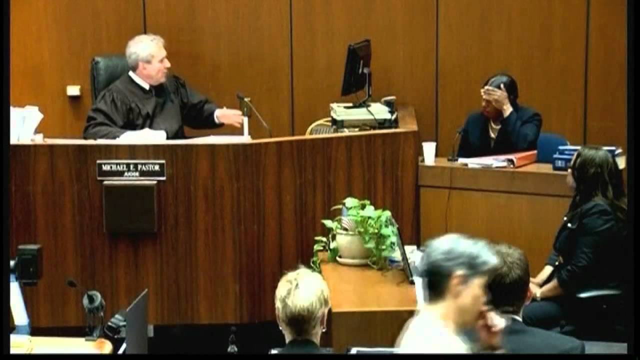 Witness 'dizzy' in Conrad Murray trial - YouTube