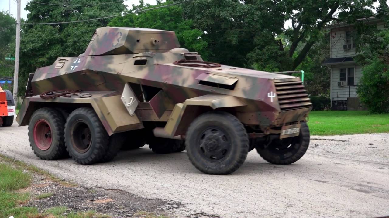 2nd Panzer Arriving at Lockport 2016 - YouTube