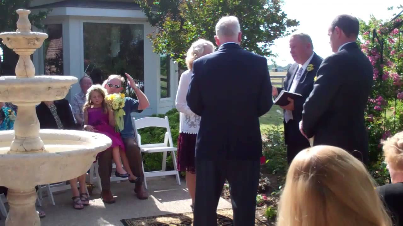 Wedding clip - YouTube