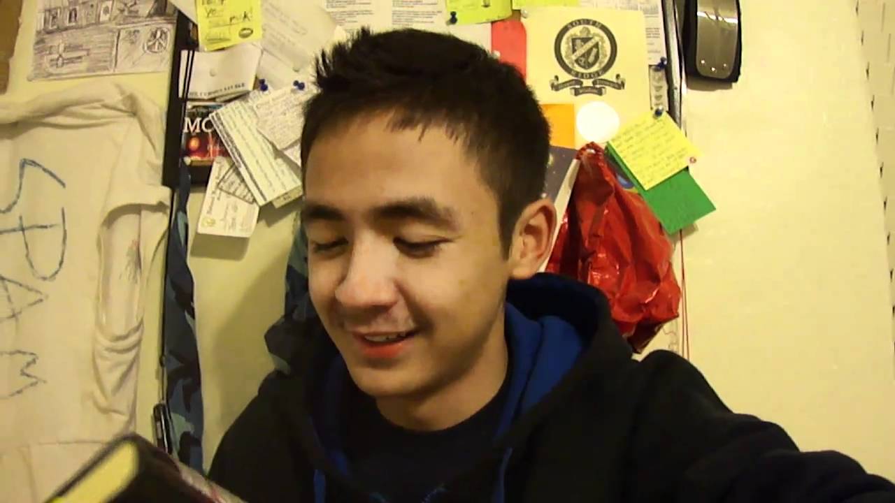 Aaron CANT READ! - YouTube