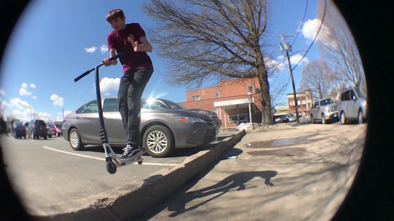 Matt Frechette - Formula scootering sponsor me - YouTube