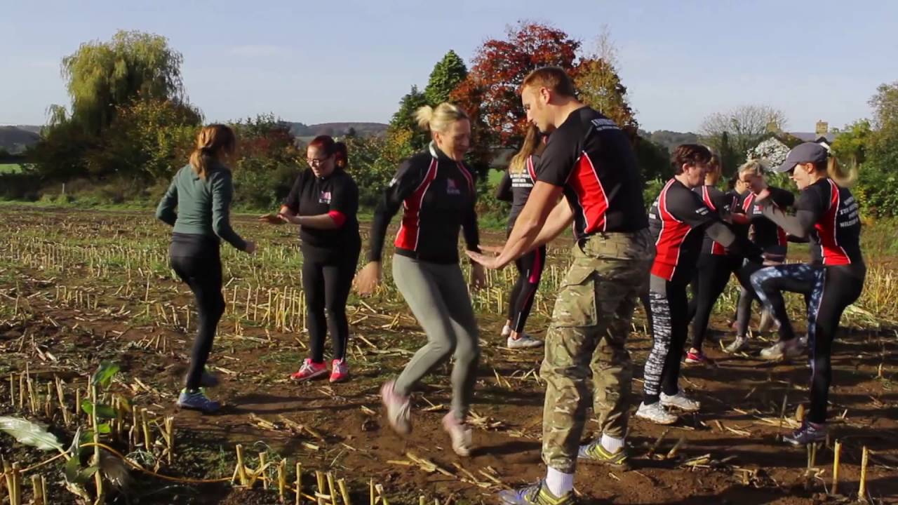 The Great Gwent Poppy Run Highlights - YouTube