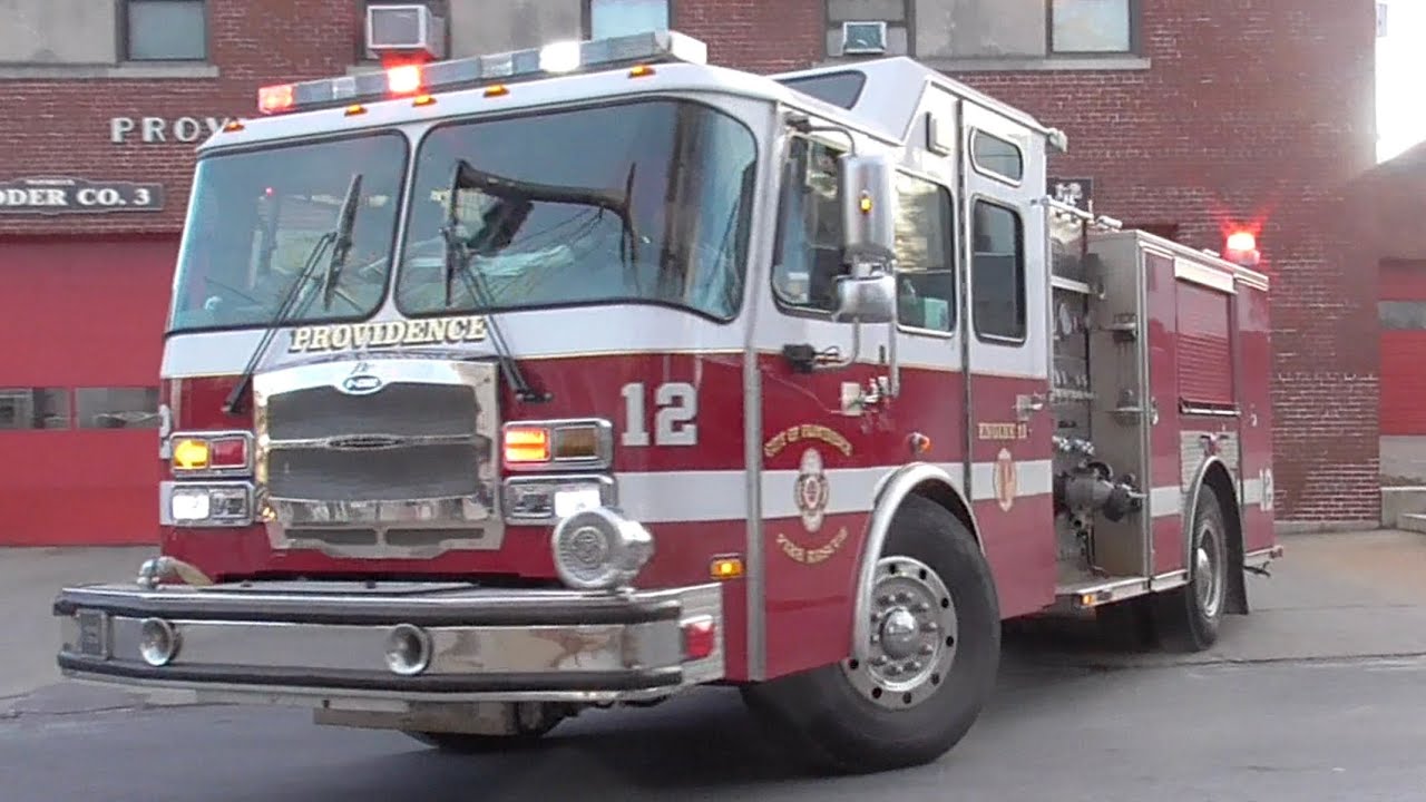 Providence Fire Dept. Engine 12 Responding - YouTube