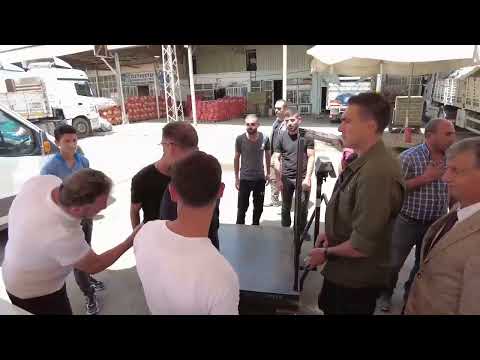 Van Valisi Ozan Balcı, sebze ve meyve halini ziyaret etti