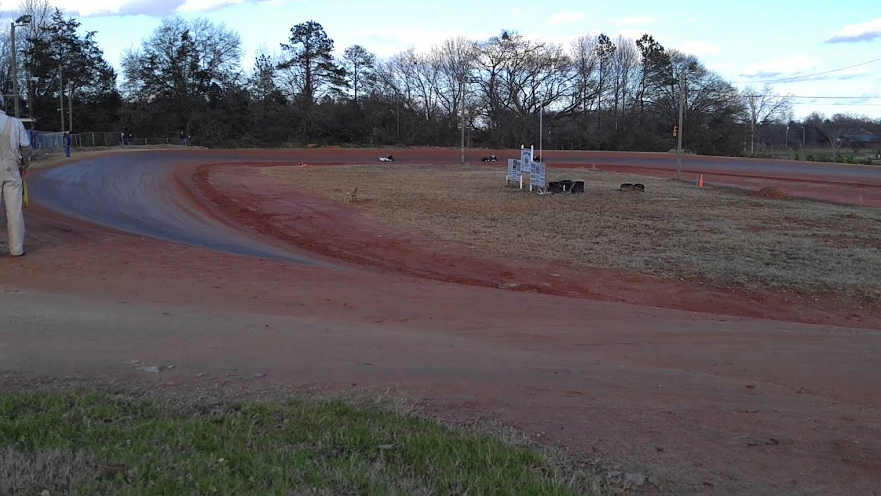 Justin's race Jr 1 cross anchor speedway - YouTube