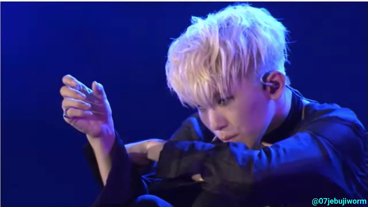 SEVENTEEN [Woozi stage compilation + stage solo] - YouTube