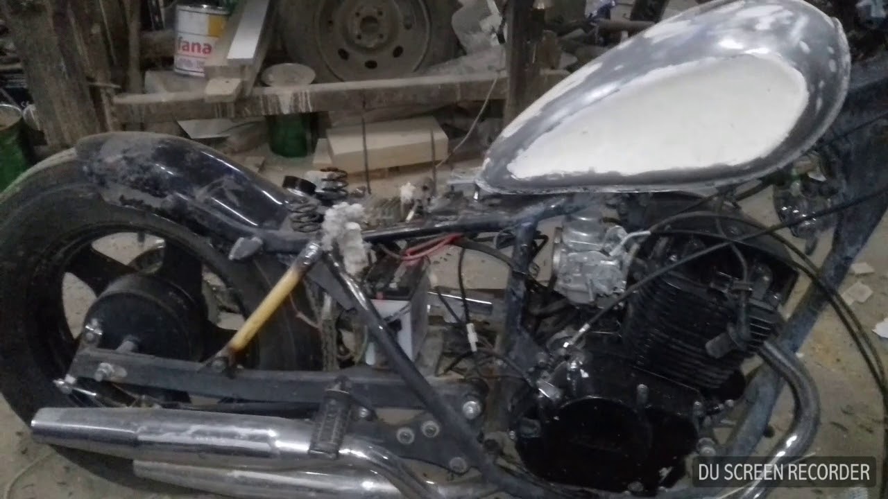 GILERA YL 275 BOBBER - YouTube