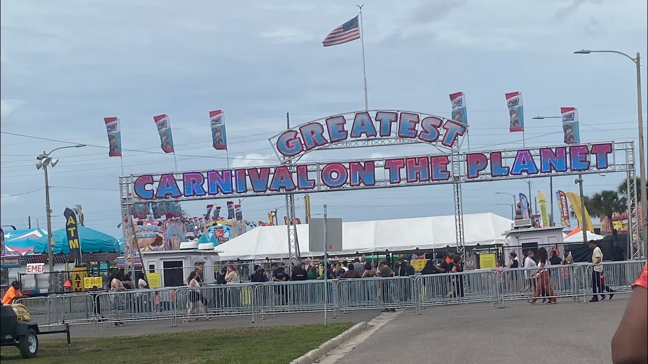 Central Florida fair roller coaster ride - YouTube
