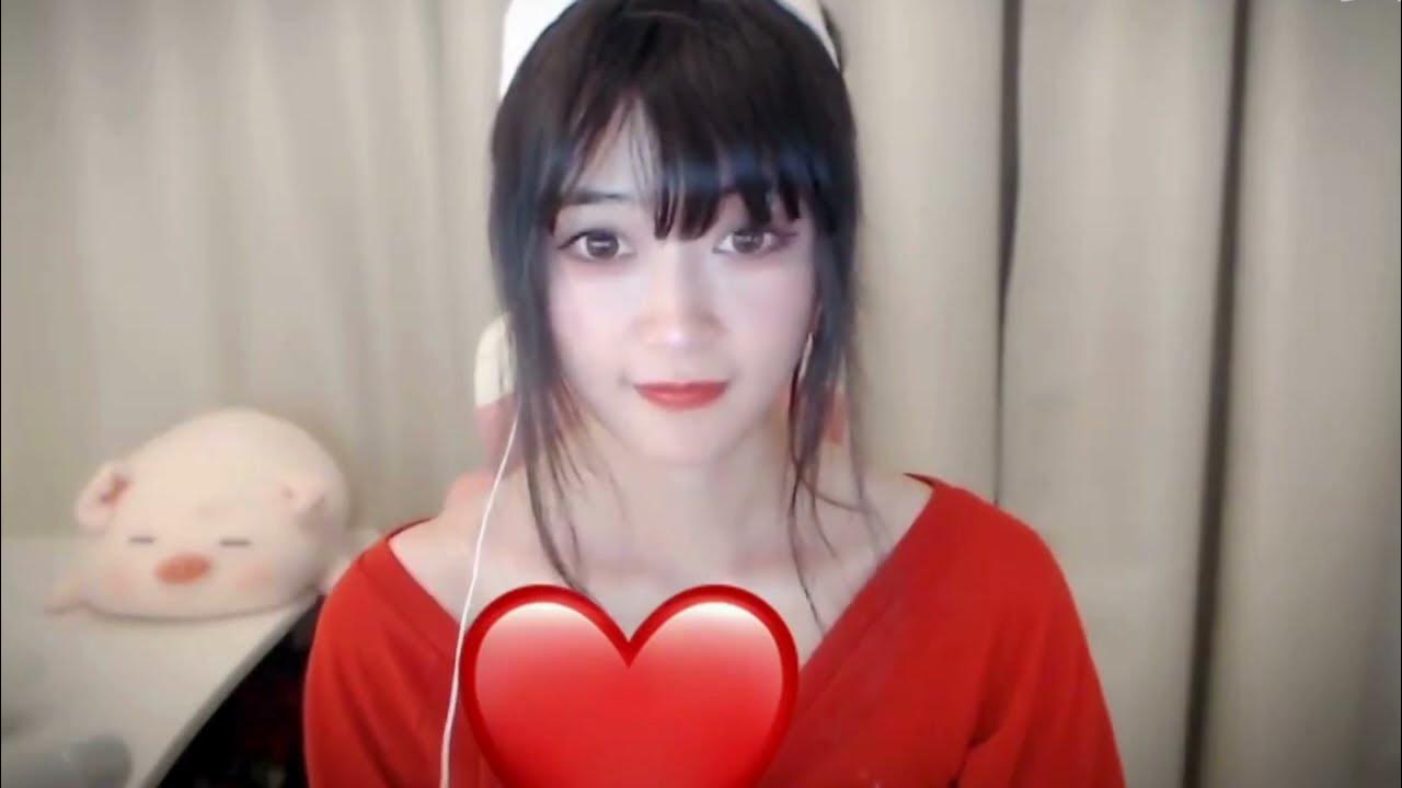 ASMR Mrs Yor's Red Skin for Sleep Relaxation - YouTube