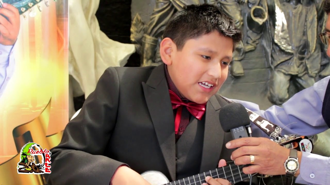 Benjamin, Rolando Rocha Expo Ikaros - YouTube