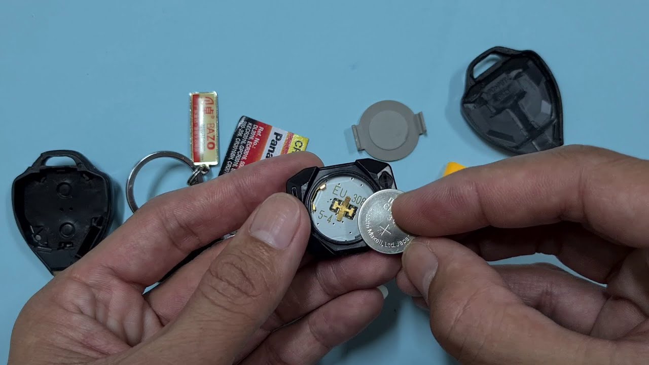 Cách Thay pin chìa khóa xe ô tô Toyota Vios chuẩn| Change the Remote ...