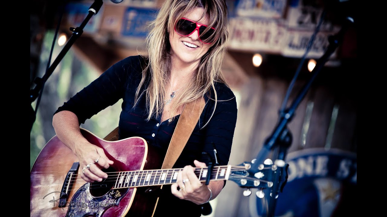 Robyn Ludwick Promo Video 2014 - YouTube