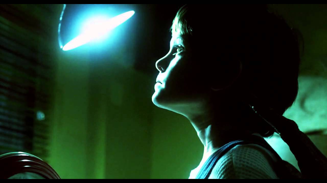 ET Horror Trailer - YouTube