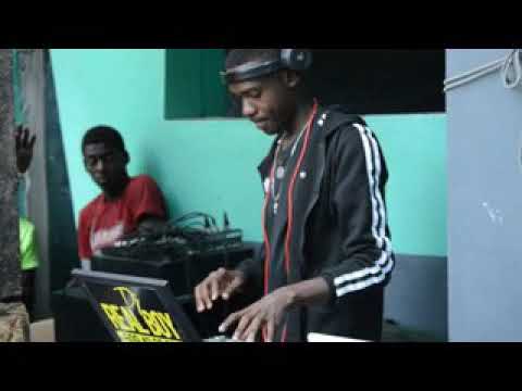 Dj Real Boy Live #Sapiens - YouTube